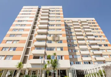 Apartamentos à venda na Rua Bispo Dom José em Curitiba | Chaves na Mão