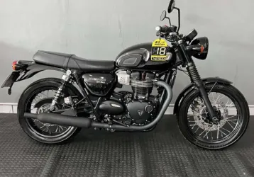 Triumph Bonneville a partir de 2025 T100 Black em Itajaí - SC | Chaves ...