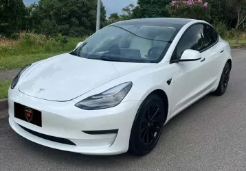 Tesla Model 3 a partir de 2087 em São Paulo - SP | Chaves na Mão