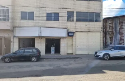 Salas comerciais para alugar na Rua Vinte e Um em Coronel Fabriciano ...