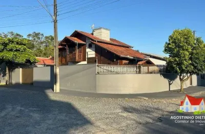 Casas com 1 quarto na Rua Jacy Macedo Lobo em Joinville | Chaves na Mão