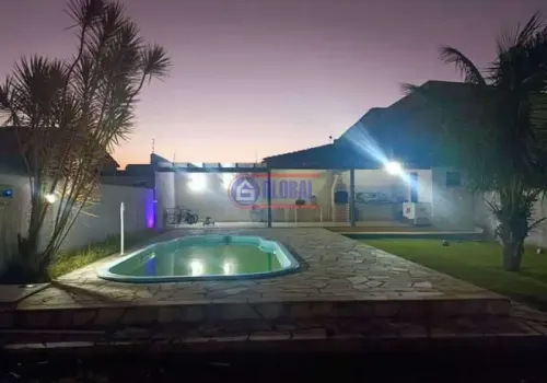 Casa com 3 quartos na Rua Setenta e Quatro, Jardim Atlântico Leste ...