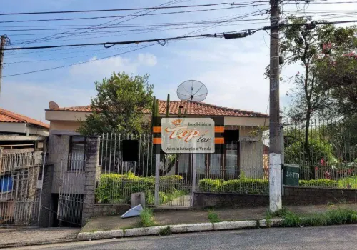 Casa com 3 quartos na Rua Joaquim Ferrer, Jardim Vivan, São Paulo - SP ...