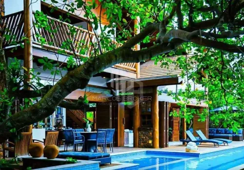 Casa em condomínio fechado com 5 quartos na Ba-099, 55, Praia do Forte ...