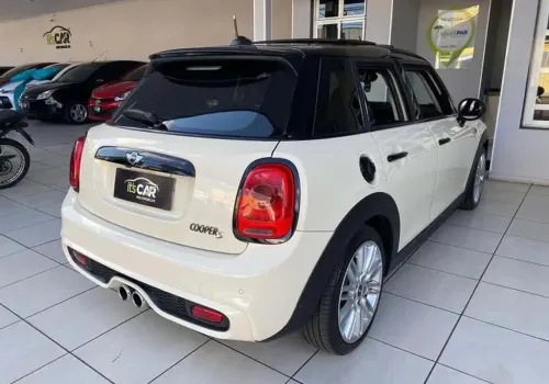 Mini Cooper 2018 por R$ 149.900, Curitiba, PR - ID: 5220842 | Chaves na Mão