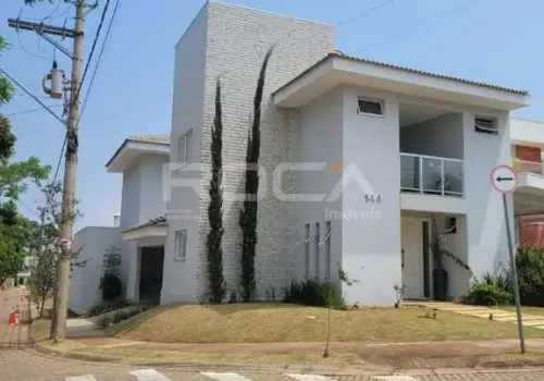 Casas em condomínio com 2 quartos para alugar no Parque Sisi em São ...