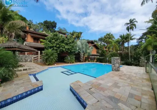 Casas mobiliados à venda no Balneario Praia do Perequê no Guarujá ...