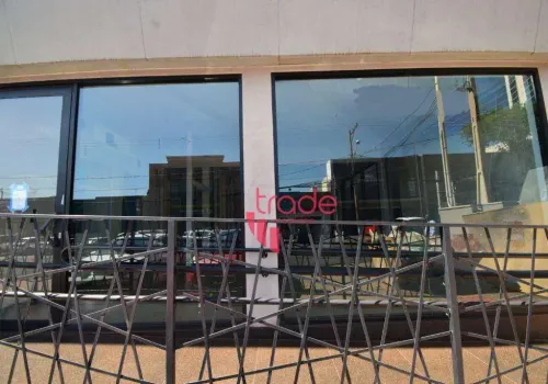 Pontos comerciais com 1 sala na Rua Inácio Luiz Pinto em Ribeirão Preto ...