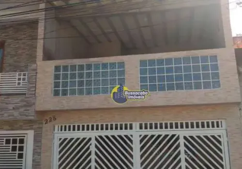 Casas com 3 quartos à venda na Vila Menk em Osasco | Chaves na Mão