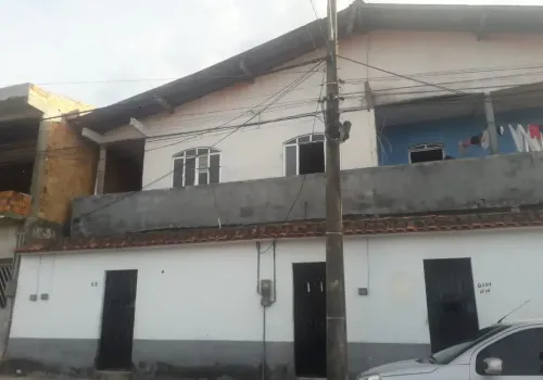 Casas na Quadra Cento e Vinte Um em Ananindeua | Chaves na Mão