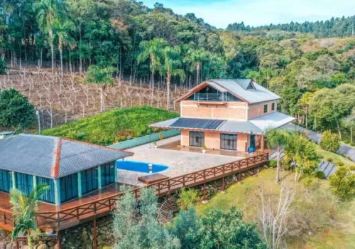 Casas com 4 quartos à venda no Bateias em Campo Largo | Chaves na Mão