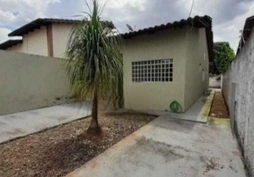 Casas direto com o proprietário à venda na Rua Adília Alves Betenheuser em Curitiba | Chaves na Mão