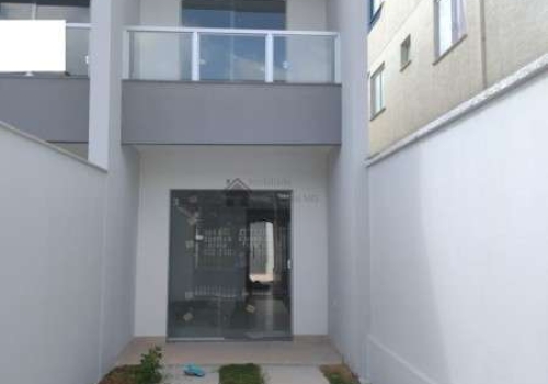 Casas à venda na Avenida Miosótis em Betim | Chaves na Mão