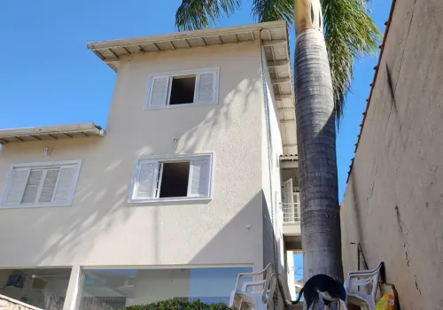 Casas mobiliados para alugar no Jardim Fonte Áurea em Poá | Chaves na Mão