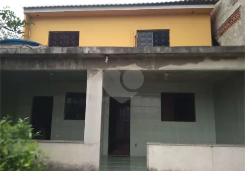 Casas à venda na Rua Quatorze no Rio de Janeiro | Chaves na Mão