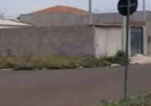 Casas com 1 quarto à venda no Jardim Treviso em Pirassununga | Chaves na Mão