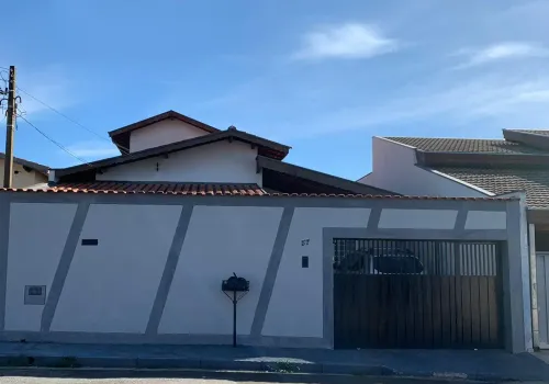 Casas direto com o proprietário com 4 quartos à venda na Rua Senador Vergueiro em Campinas ...