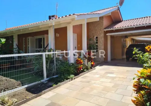 Casas com 3 quartos à venda na Rua Leopoldo Albino Scherer em São ...