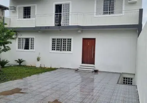 Casas com 4 quartos para alugar na Rua Alberto de Oliveira em Cuiabá | Chaves na Mão