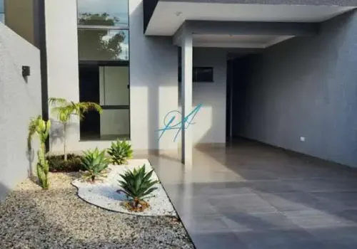 Casas com quintal à venda no Jardim Hamada em Marialva | Chaves na Mão
