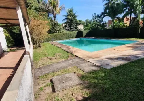 Chácaras à venda na Estrada da Matriz no Rio de Janeiro | Chaves na Mão