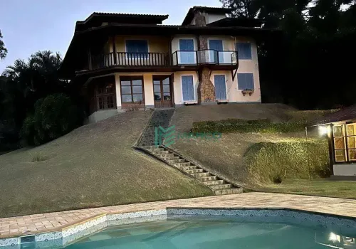 Casas à venda no Jardim Salaco em Teresópolis | Chaves na Mão