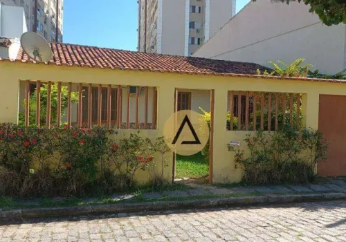 Casas em condomínio com quintal com 2 quartos à venda no Glória em ...