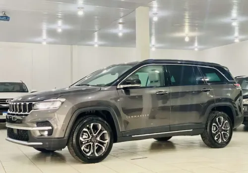 Jeep Commander 2019 1.3 T270 Limited At6 Turbo 4p à venda | Chaves na Mão