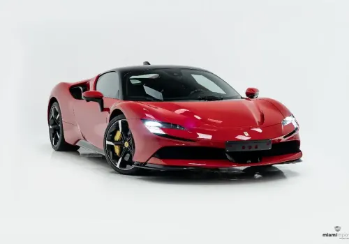 Ferrari Sf 90 Stradale a partir de 2022 4.0 Hibrido V8 Bi-turbo em SC ...