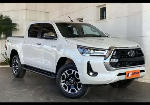 Toyota Hilux 2022 à venda em Brasília - DF | Chaves na Mão