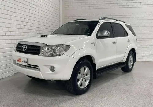 Toyota Hilux Sw4 a partir de 2002 3.0 4x4 V6 24v 4p em Curitiba - PR ...