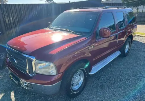 Ford F-250 Tropical Van Turbo (Todas) à venda | Chaves na Mão