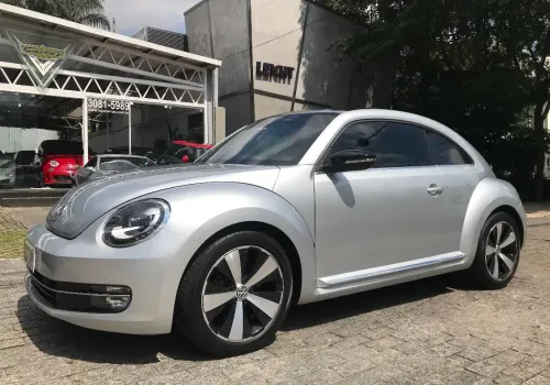 Volkswagen Fusca a partir de 1978 2.0 Tsi R Line 2p em SP | Chaves na Mão