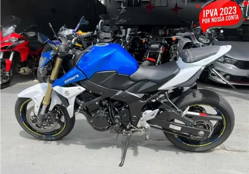 Suzuki Gsr a partir de 1961 | Chaves na Mão