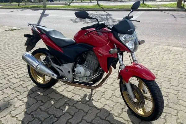 Cb 300