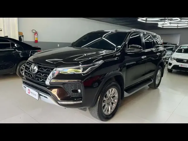 Toyota Hilux Sw4 2022 por R$ 300.900, Patos, PB - ID: 5032519 | Chaves na Mão