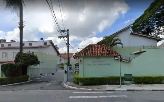 Casa em condomínio fechado com 2 quartos na Rua Mar Vermelho, 1138 ...