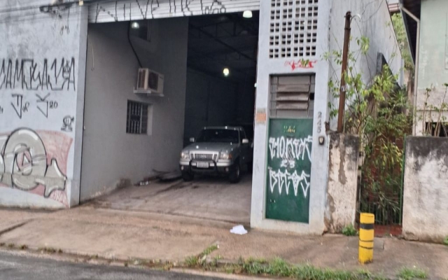 Barracão / Galpão / Depósito com 2 salas na Rua Bonifácio Veronese, 3 ... Barracão / Galpão / Depósito com 2 salas na Rua Bonifácio Veronese, 3 ...