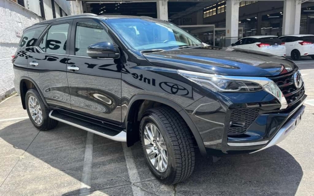 Toyota Hilux Sw4 2023 por R$ 439.000, São Paulo, SP - ID: 6347022 ...