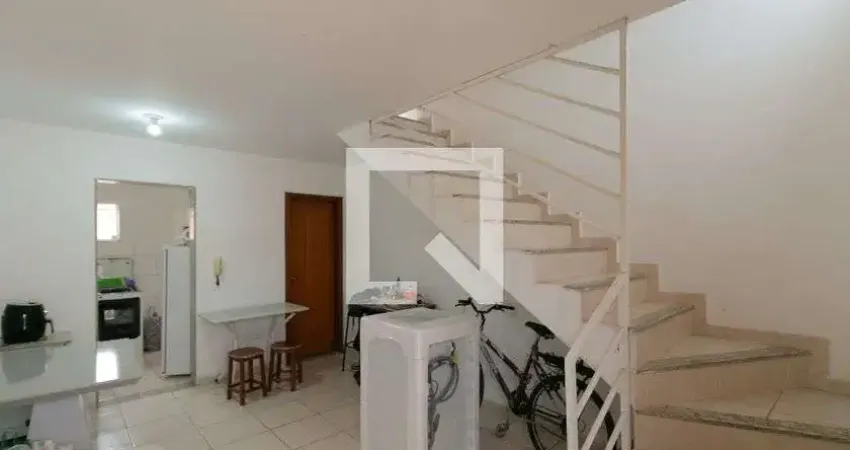 Casa com 2 quartos na Rua Radialista Wilson Orsini, Céu Azul, Belo ...