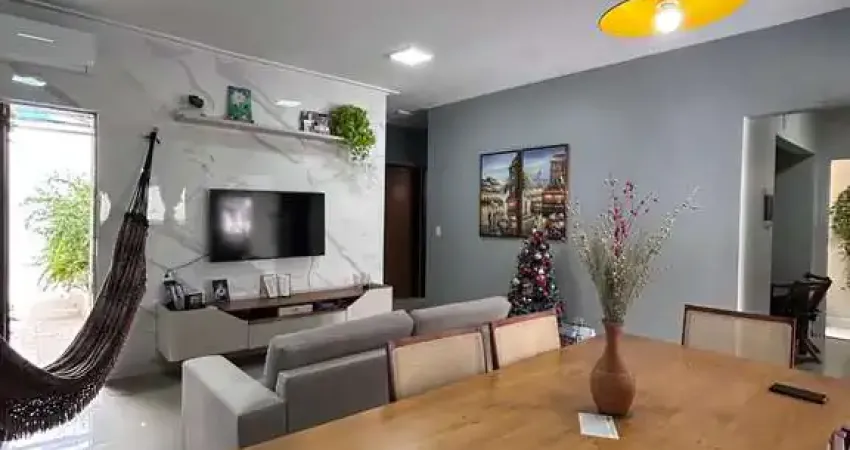 Casa em condomínio fechado com 3 quartos na Avenida Mário Andreazza ...