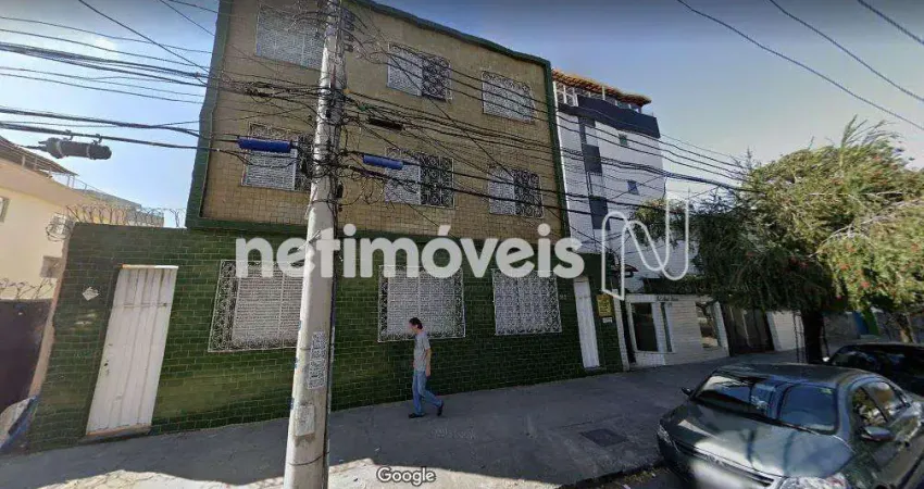 Prédio com 2 salas na Rua Ponte Nova, 363, Colégio Batista, Belo ...