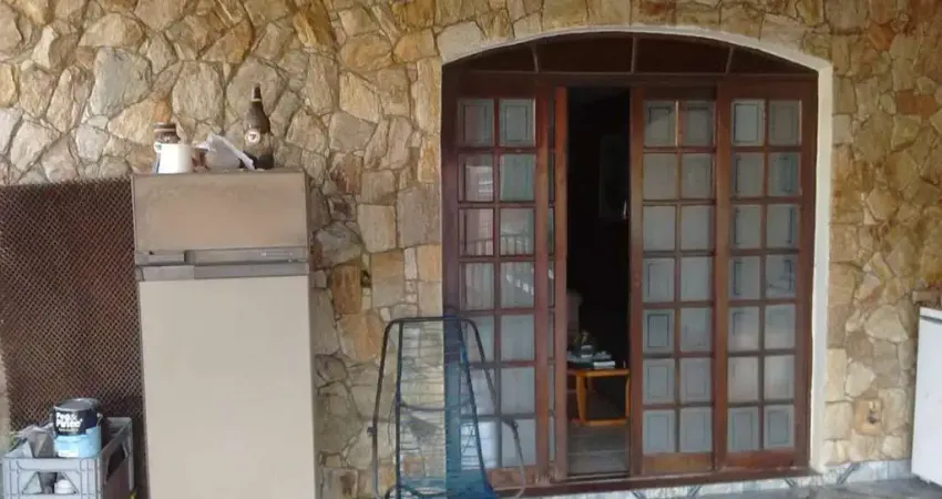 Casa com 3 quartos na Rua Serra de Jaraguá, 59, Campanário, Diadema ...