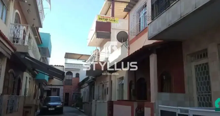 Casa em condomínio fechado com 2 quartos na Rua Sargento Pinto de ...