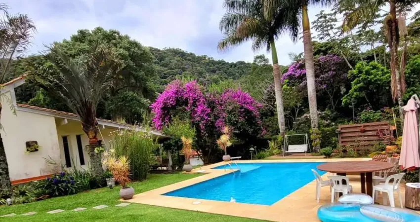 Casa com 5 quartos no Albuquerque, Teresópolis - RJ - ID: 38243407 ...