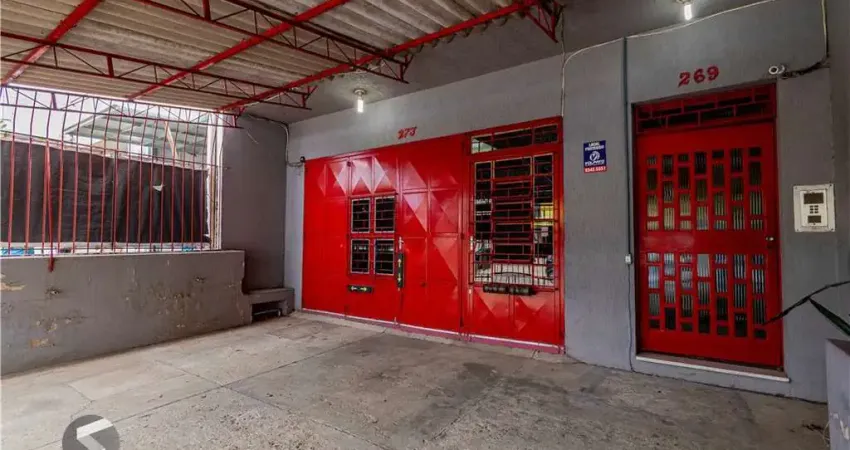 Prédio na Rua Vinte e Cinco de Julho, 356, Santa Maria Goretti, Porto ...