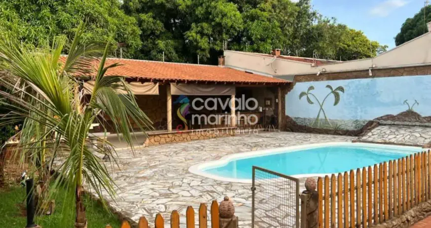 Chácara / sítio com 5 quartos na Condomínio Chácaras Internacional, 1 ...