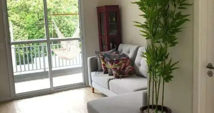 Casa em condomínio fechado com 3 quartos na Avenida Manoel Casanova ...