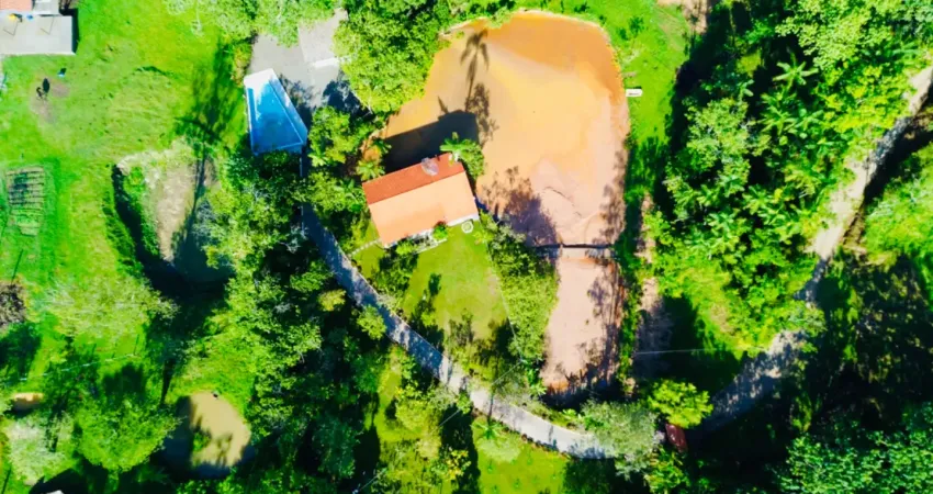 Chácara / sítio com 3 quartos na Rua Benta Custódio Vieira, 221 ...