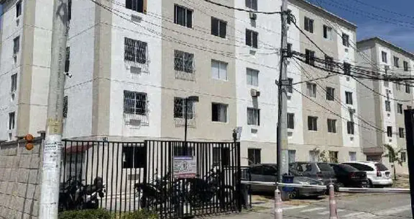 Apartamento com 2 quartos na Estrada Santa Eugênia, --, Paciência, Rio ...